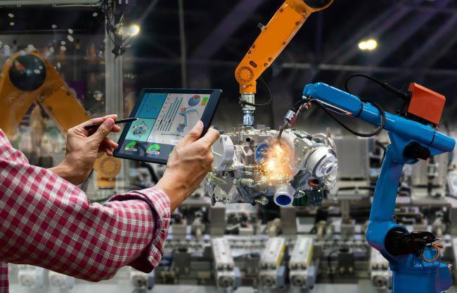Smart Factories Integrate PLCs, Automation and Robotics